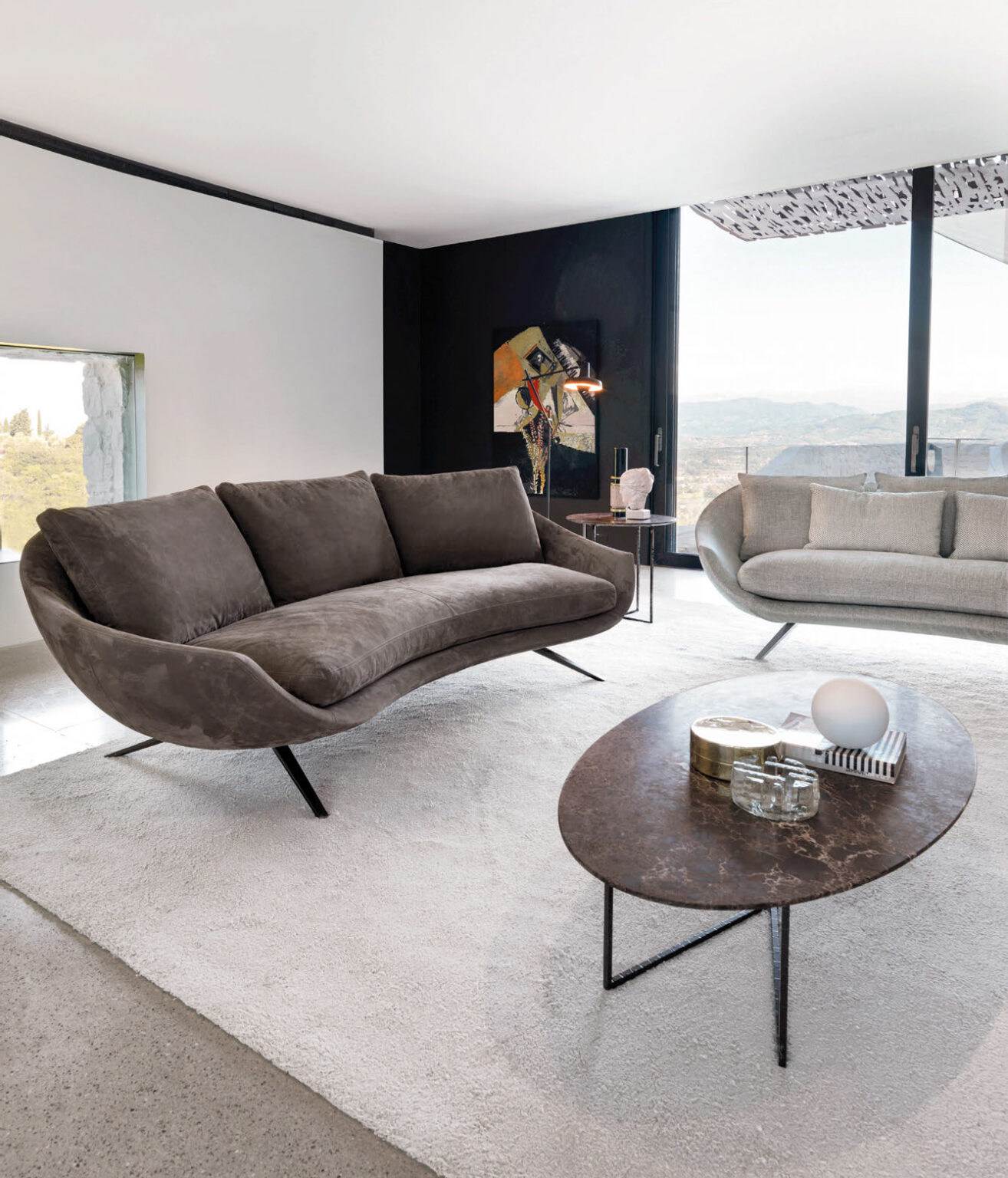 Bespoke Luxury Kitchens in Dubai | Italian Cabinets & Custom Designs